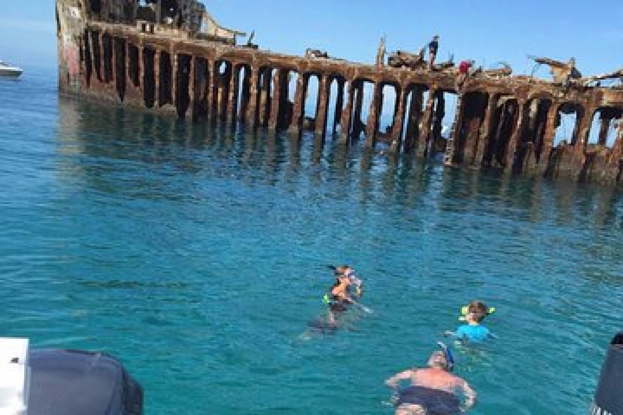 Honeymoon Harbour and Sapona Day Trip – Bimini Bahamas – Eclipse Boat ...